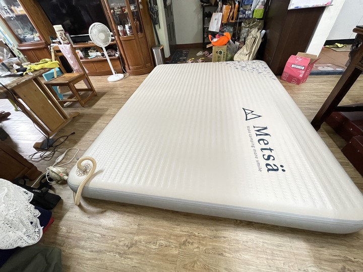 露營野餐的好幫手 - Metsa米特薩 眠月充氣床 (第3頁) - Mobile01